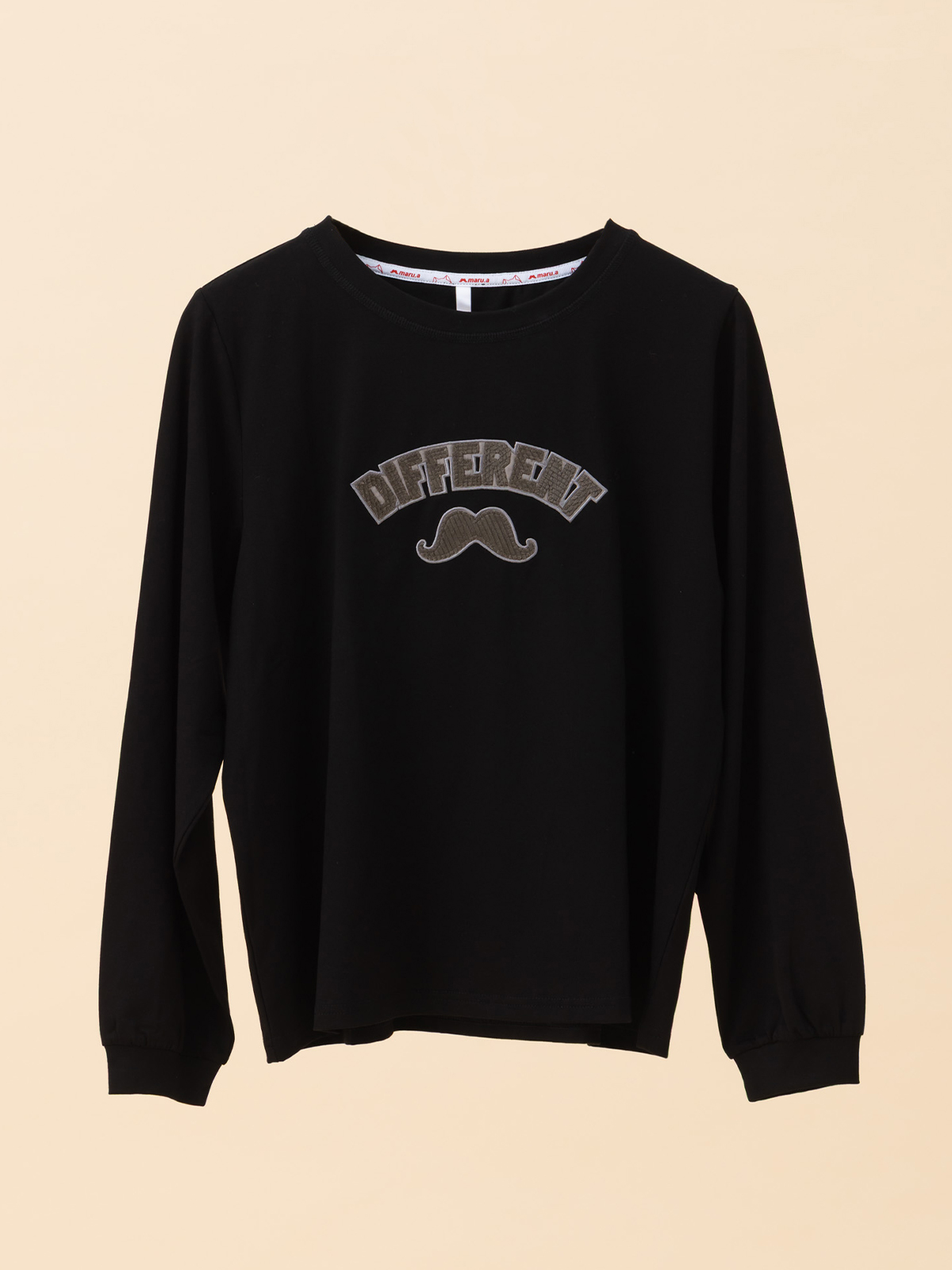 簡單鬍子毛巾繡上衣