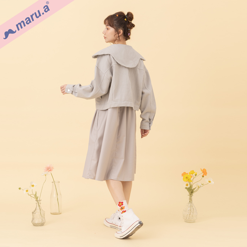 【maru.a】小花咪兔🌸花瓣大翻領排釦短版單寧外套(3色)-淺綠 24342111