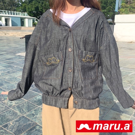 【maru.a】歐膩復古休閒單寧刺繡立領造型上衣🧢(2色)-黑色 22913120