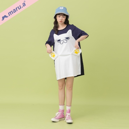 【maru.a】🐱放大版miru療癒立體貓掌口袋配色長版上衣(2色)-藍白 25321311